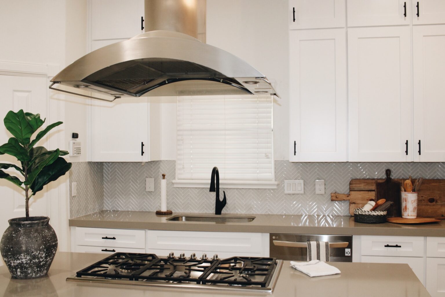 The Most Common Causes of Kitchen Fires and How to Prevent Them - Entrusted